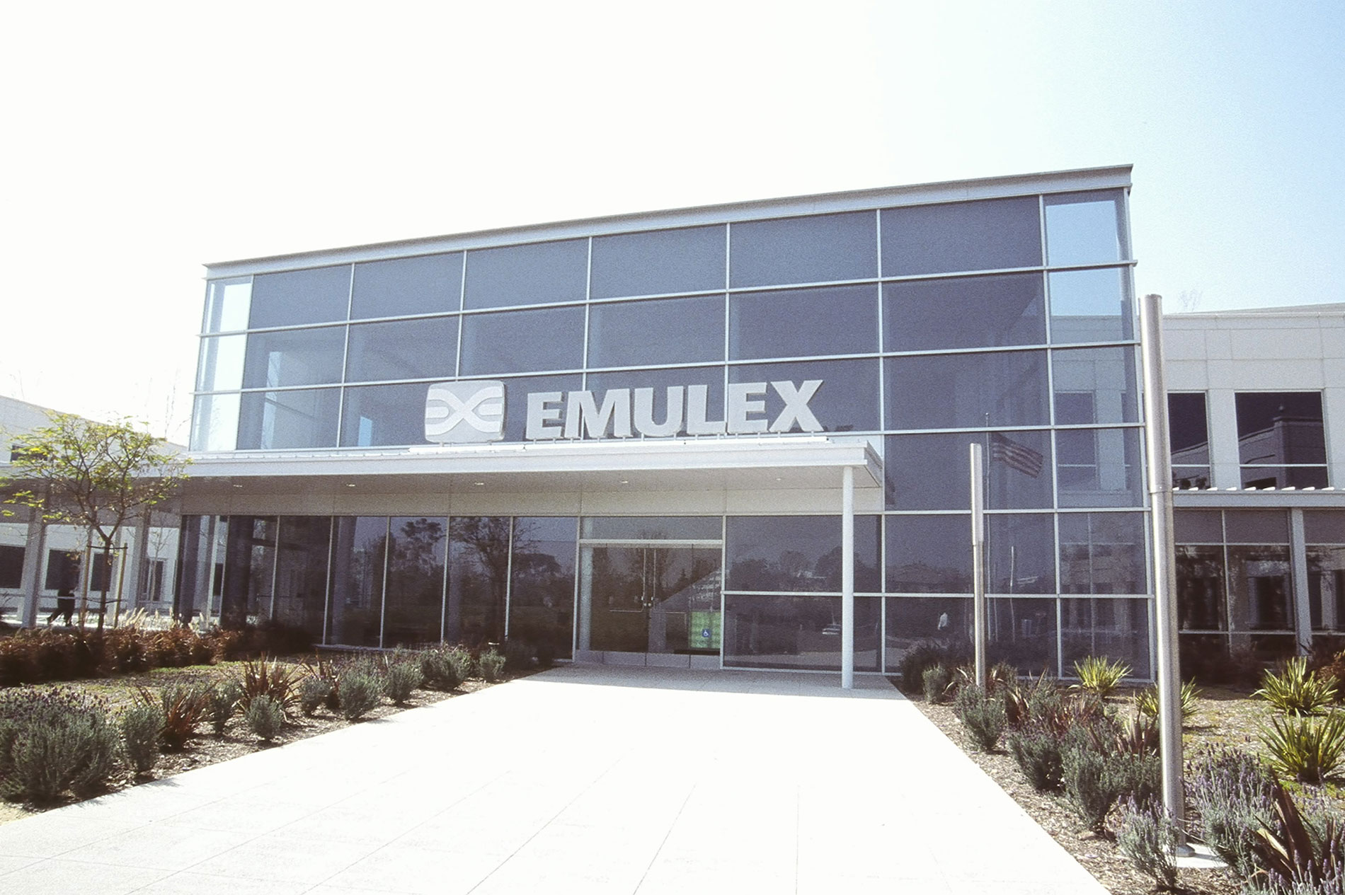 Emulex Corporation - Snyder Langston