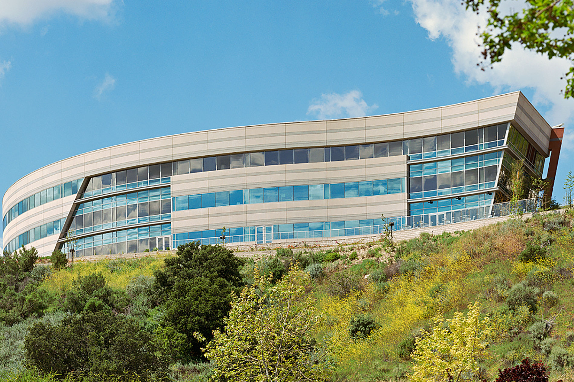 Valley Crest Corporate Headquarters - Snyder Langston