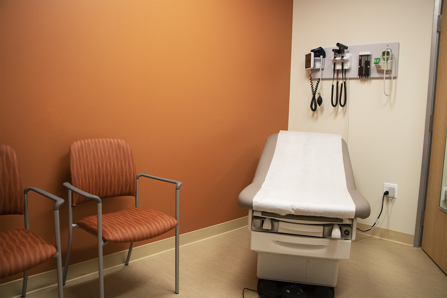 Santa Monica Family Physicians Medical Office Building - Snyder Langston