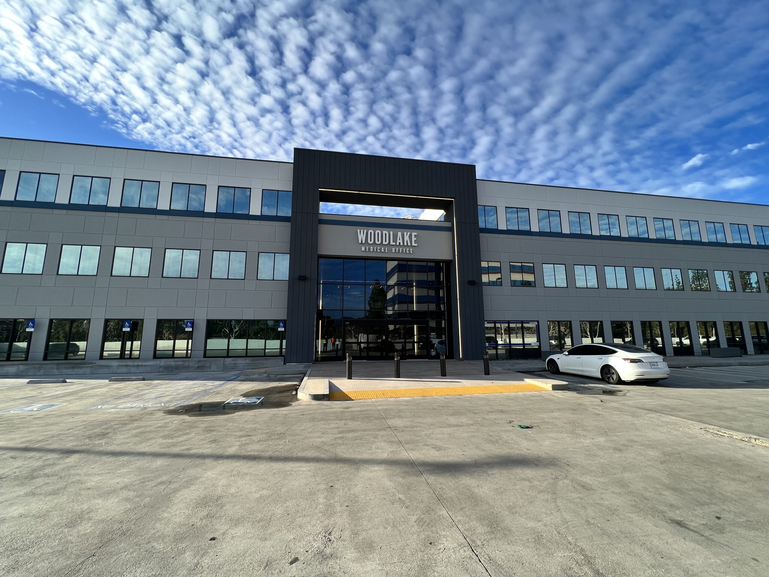 Woodlake Medical Office Building - Snyder Langston